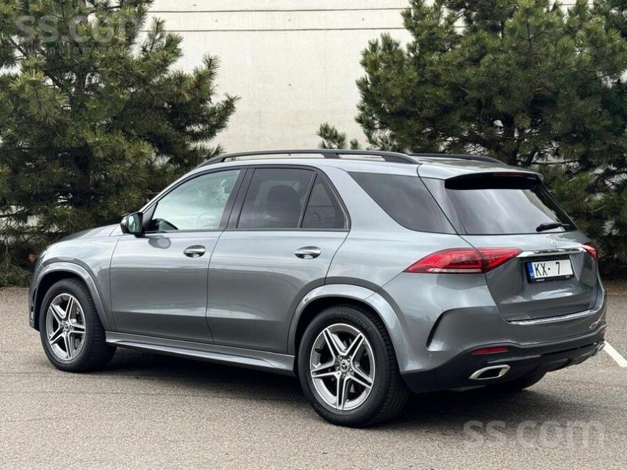 Pelēks Mercedes-Benz GLE 300 2019 Rīga, ar dzinēja tilpumu 2.00 L un nobraukumu 94 tūkst. km par 46950 €, foto 4 vietnē AUTOMOTO.COM.LV