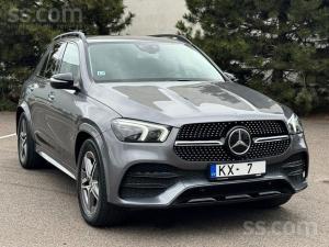 Pelēks Mercedes-Benz GLE 300 2019 Rīga, ar dzinēja tilpumu 2.00 L un nobraukumu 94 tūkst. km par 46950 €, foto 7 vietnē AUTOMOTO.COM.LV
