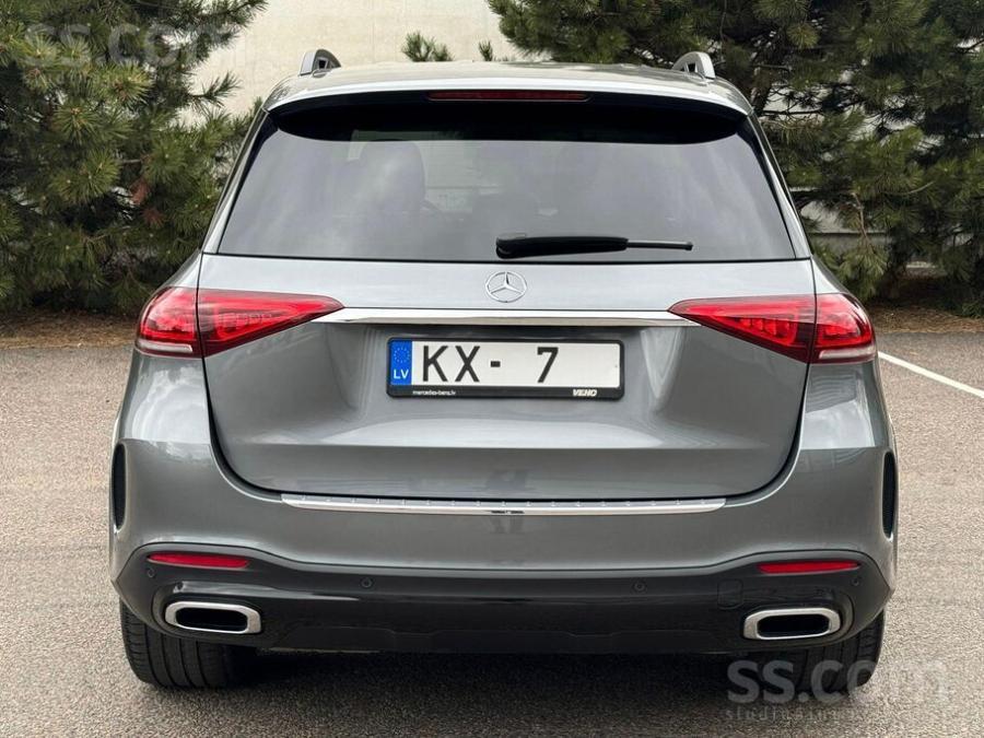 Pelēks Mercedes-Benz GLE 300 2019 Rīga, ar dzinēja tilpumu 2.00 L un nobraukumu 94 tūkst. km par 46950 €, foto 30 vietnē AUTOMOTO.COM.LV