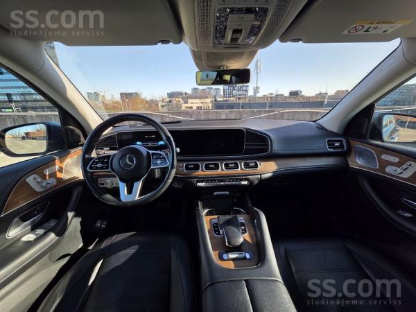 Grey Mercedes-Benz GLE 300 2019 in Riga, with an engine capacity of 2.00 L and mileage of 143 thousand km for 42000 €, photo 10 on AUTOMOTO.COM.LV
