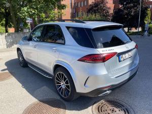 Pelēks Mercedes-Benz GLE 300 2020 Viļņa, ar dzinēja tilpumu 1.95 L un nobraukumu 129 tūkst. km par 41500 €, foto 6 vietnē AUTOMOTO.COM.LV
