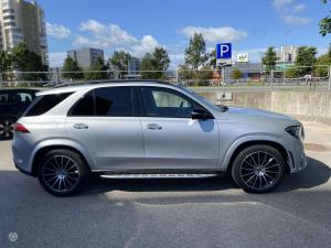 Pelēks Mercedes-Benz GLE 300 2020 Viļņa, ar dzinēja tilpumu 1.95 L un nobraukumu 129 tūkst. km par 41500 €, foto 10 vietnē AUTOMOTO.COM.LV