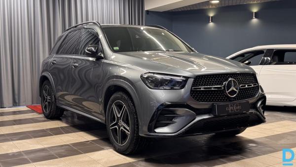 Pelēks Mercedes-Benz GLE 300 2024 Mārupe, ar dzinēja tilpumu 2.00 L un nobraukumu 68 tūkst. km par 69990 €, foto 2 vietnē AUTOMOTO.COM.LV