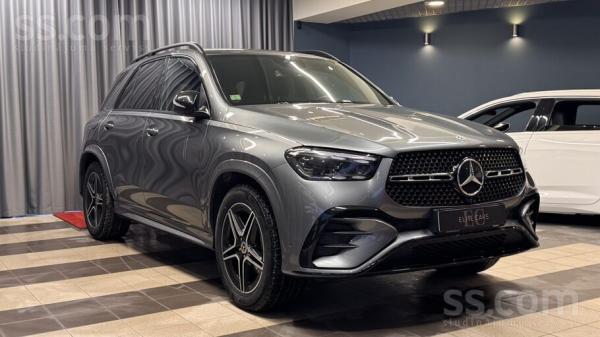 Grey Mercedes-Benz GLE 300 2024 in Riga, with an engine capacity of 2.00 L and mileage of 83 thousand km for 69990 €, photo 3 on AUTOMOTO.COM.LV