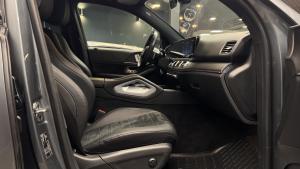 Pelēks Mercedes-Benz GLE 300 2024 Rīga, ar dzinēja tilpumu 2.00 L un nobraukumu 83 tūkst. km par 69990 €, foto 12 vietnē AUTOMOTO.COM.LV