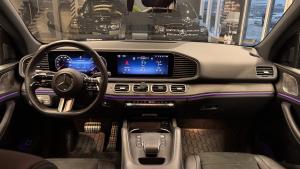 Pelēks Mercedes-Benz GLE 300 2024 Rīga, ar dzinēja tilpumu 2.00 L un nobraukumu 83 tūkst. km par 69990 €, foto 16 vietnē AUTOMOTO.COM.LV