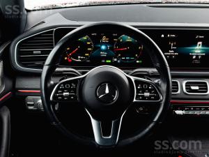 Sarkans Mercedes-Benz GLE 300 2023 Rīga, ar dzinēja tilpumu 2.00 L un nobraukumu 40 tūkst. km par 69900 €, foto 30 vietnē AUTOMOTO.COM.LV