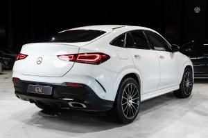 White Mercedes-Benz GLE 300 2022 in Riga, with an engine capacity of 2.99 L and mileage of 53 thousand km for 64900 €, photo 4 on AUTOMOTO.COM.LV