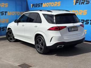 White Mercedes-Benz GLE 300 2022 in Riga, with an engine capacity of 2.00 L and mileage of 52 thousand km for 59950 €, photo 3 on AUTOMOTO.COM.LV