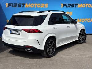 White Mercedes-Benz GLE 300 2022 in Riga, with an engine capacity of 2.00 L and mileage of 52 thousand km for 59950 €, photo 6 on AUTOMOTO.COM.LV