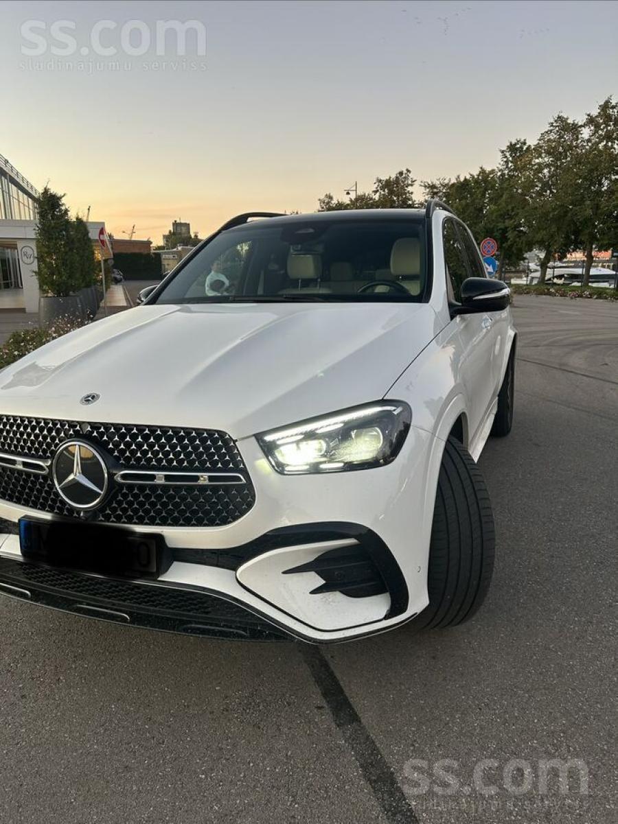 Balts Mercedes-Benz GLE 300 2024 Rīga, ar dzinēja tilpumu 2.00 L un nobraukumu 27 tūkst. km par 75000 €, foto 8 vietnē AUTOMOTO.COM.LV