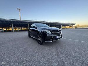 Black Mercedes-Benz GLE 350 2015 in Kaunas, with an engine capacity of 2.99 L and mileage of 300 thousand km for 24900 €, photo  on AUTOMOTO.COM.LV