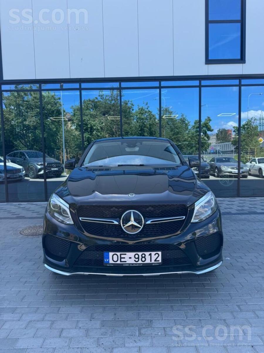 Melns Mercedes-Benz GLE 350 2015 Rīga, ar dzinēja tilpumu 3.00 L un nobraukumu 254 tūkst. km par 26600 €, foto 3 vietnē AUTOMOTO.COM.LV