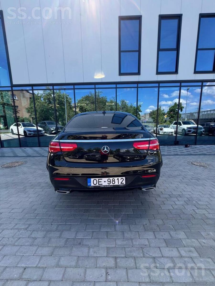 Melns Mercedes-Benz GLE 350 2015 Rīga, ar dzinēja tilpumu 3.00 L un nobraukumu 254 tūkst. km par 26600 €, foto 6 vietnē AUTOMOTO.COM.LV