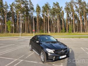 Черный Мерседес ГЛE 350 2016 в Рига, объемом двигателя 3.50 л и пробегом 190 тыс. км за 32400 €, фото 3 на AUTOMOTO.COM.LV