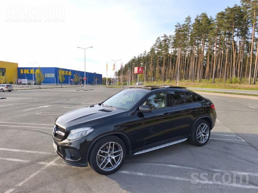 Черный Мерседес ГЛE 350 2016 в Рига, объемом двигателя 3.50 л и пробегом 190 тыс. км за 32400 €, фото 25 на AUTOMOTO.COM.LV