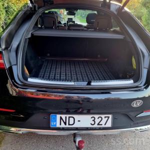 Black Mercedes-Benz GLE 350 2016 in Valka, with an engine capacity of 3.00 L and mileage of 142 thousand km for 28500 €, photo 11 on AUTOMOTO.COM.LV