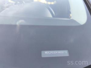 Black Mercedes-Benz GLE 350 2016 in Riga, with an engine capacity of 3.00 L and mileage of 190 thousand km for 31900 €, photo 36 on AUTOMOTO.COM.LV