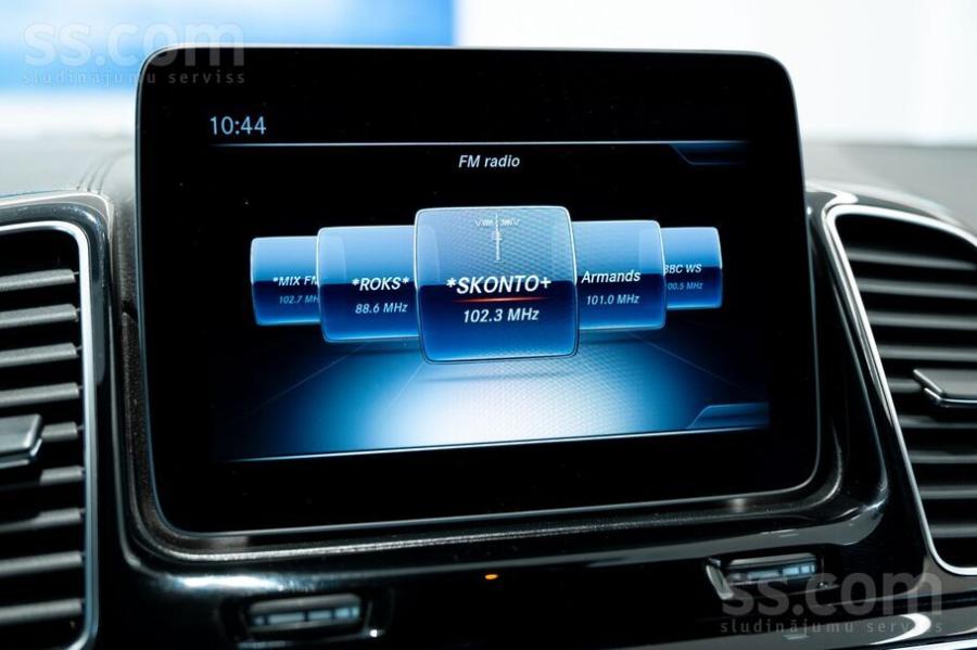 Черный Мерседес ГЛE 350 2018 в Рига, объемом двигателя 3.00 л и пробегом 190 тыс. км за 31990 €, фото 20 на AUTOMOTO.COM.LV