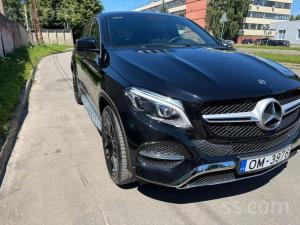 Черный Мерседес ГЛE 350 2018 в Рига, объемом двигателя 3.00 л и пробегом 73 тыс. км за 43568 €, фото 5 на AUTOMOTO.COM.LV