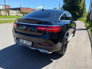 Черный Мерседес ГЛE 350 2018 в Рига, объемом двигателя 3.00 л и пробегом 73 тыс. км за 43568 €, фото 8 на AUTOMOTO.COM.LV