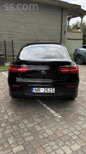Melns Mercedes-Benz GLE 350 2018 Rīga, ar dzinēja tilpumu 3.00 L un nobraukumu 164 tūkst. km par 27500 €, foto 6 vietnē AUTOMOTO.COM.LV