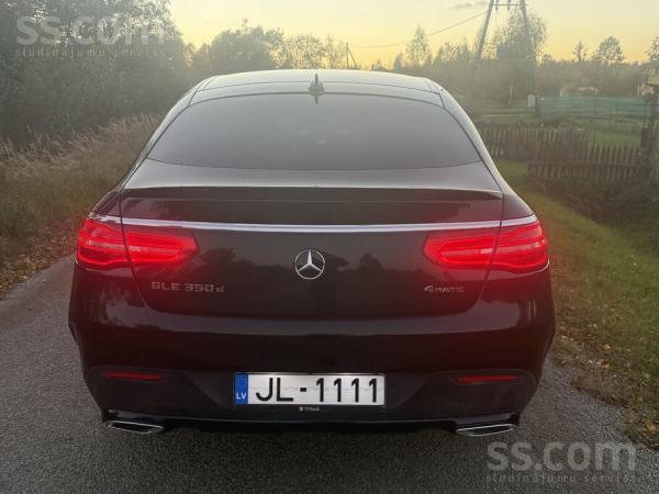 Черный Мерседес ГЛE 350 2018 в Айзкраукле, объемом двигателя 3.00 л и пробегом 0 тыс. км за 29900 €, фото 6 на AUTOMOTO.COM.LV
