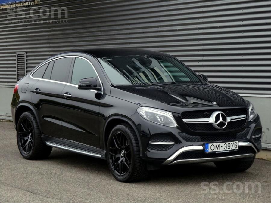 Melns Mercedes-Benz GLE 350 2018 Rīga, ar dzinēja tilpumu 3.00 L un nobraukumu 76 tūkst. km par 41700 €, foto 4 vietnē AUTOMOTO.COM.LV