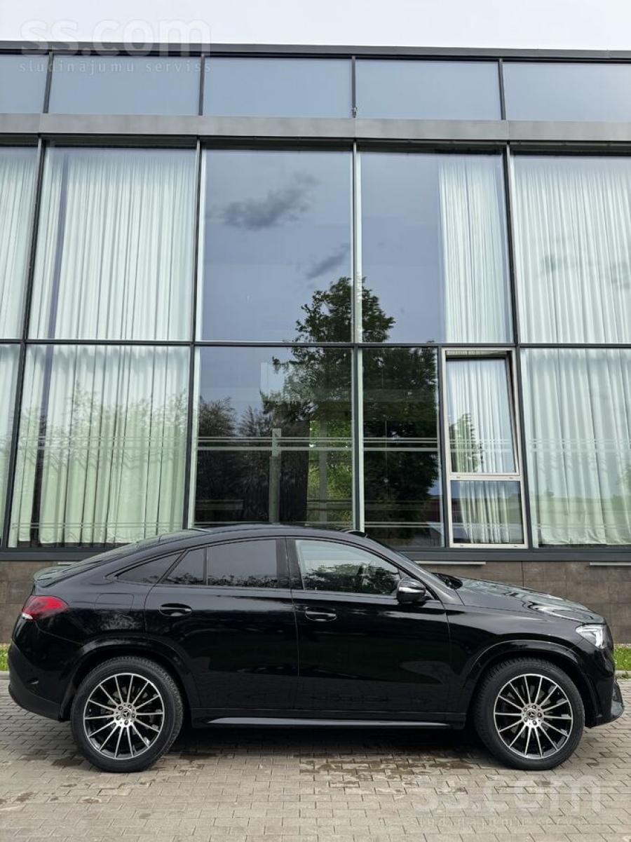 Melns Mercedes-Benz GLE 350 2021 Balvi, ar dzinēja tilpumu 3.00 L un nobraukumu 39 tūkst. km par 65500 €, foto 5 vietnē AUTOMOTO.COM.LV
