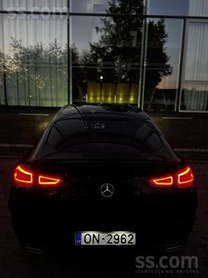 Melns Mercedes-Benz GLE 350 2021 Balvi, ar dzinēja tilpumu 3.00 L un nobraukumu 39 tūkst. km par 65500 €, foto 8 vietnē AUTOMOTO.COM.LV