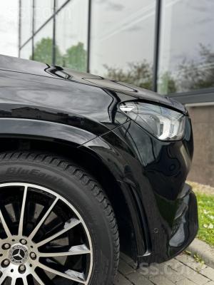 Melns Mercedes-Benz GLE 350 2021 Balvi, ar dzinēja tilpumu 3.00 L un nobraukumu 39 tūkst. km par 65500 €, foto 12 vietnē AUTOMOTO.COM.LV