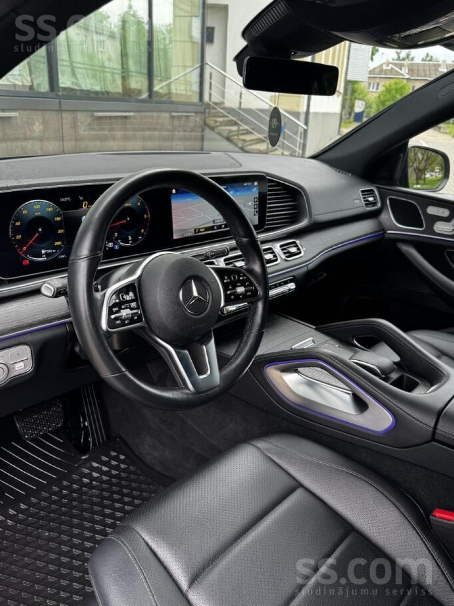Melns Mercedes-Benz GLE 350 2021 Balvi, ar dzinēja tilpumu 3.00 L un nobraukumu 39 tūkst. km par 65500 €, foto 14 vietnē AUTOMOTO.COM.LV