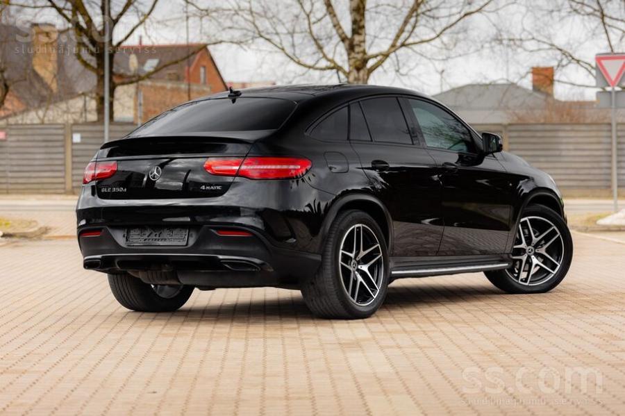 Melns Mercedes-Benz GLE 350 2015 Jelgava, ar dzinēja tilpumu 3.00 L un nobraukumu 183 tūkst. km par 37000 €, foto 4 vietnē AUTOMOTO.COM.LV
