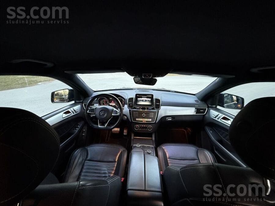 Melns Mercedes-Benz GLE 350 2015 Jūrmala, ar dzinēja tilpumu 3.00 L un nobraukumu 0 tūkst. km par 25950 €, foto 27 vietnē AUTOMOTO.COM.LV