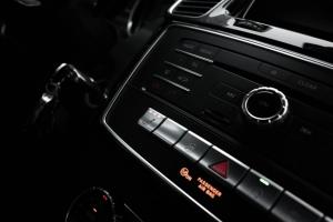 Черный Мерседес ГЛE 350 2015 в Рига, объемом двигателя 3.00 л и пробегом 183 тыс. км за 31990 €, фото 52 на AUTOMOTO.COM.LV