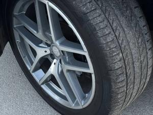Black Mercedes-Benz GLE 350 2015 in Jurmala, with an engine capacity of 3.00 L and mileage of 220 thousand km for 21950 €, photo 17 on AUTOMOTO.COM.LV