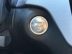 Black Mercedes-Benz GLE 350 2015 in Jurmala, with an engine capacity of 3.00 L and mileage of 220 thousand km for 21950 €, photo 25 on AUTOMOTO.COM.LV