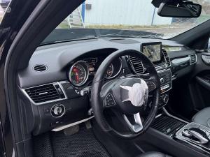 Melns Mercedes-Benz GLE 350 2016 Kauņa, ar dzinēja tilpumu 2.99 L un nobraukumu 98 tūkst. km par 10900 €, foto 20 vietnē AUTOMOTO.COM.LV