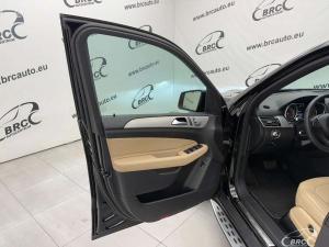 Black Mercedes-Benz GLE 350 2016 in Vilnius, with an engine capacity of 2.99 L and mileage of 109 thousand km for 22500 €, photo 6 on AUTOMOTO.COM.LV