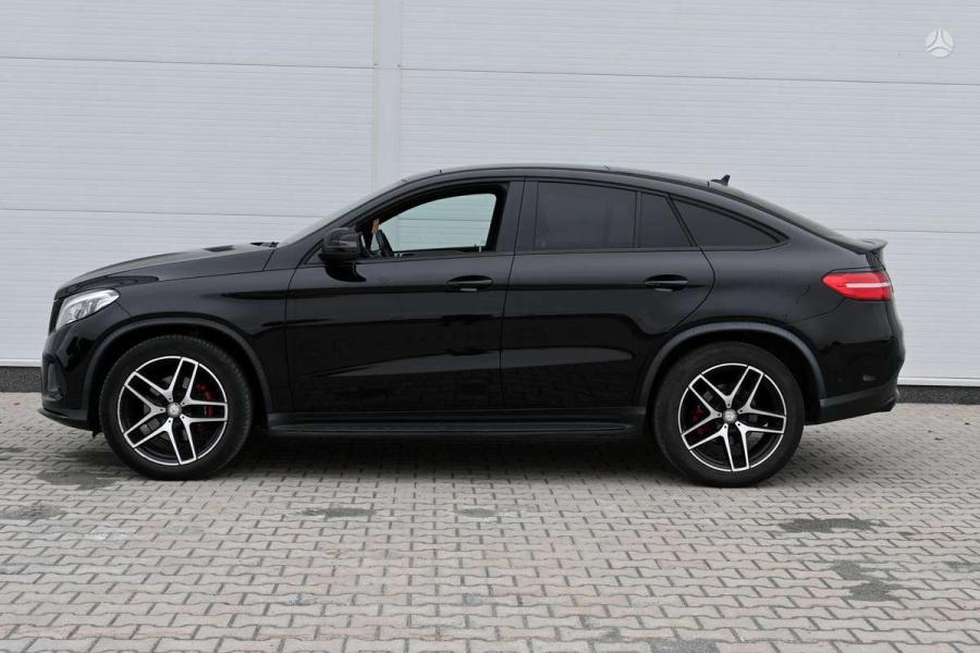 Melns Mercedes-Benz GLE 350 2016 Kretinga, ar dzinēja tilpumu 2.99 L un nobraukumu 239 tūkst. km par 29999 €, foto 11 vietnē AUTOMOTO.COM.LV