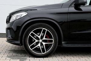 Melns Mercedes-Benz GLE 350 2016 Kretinga, ar dzinēja tilpumu 2.99 L un nobraukumu 239 tūkst. km par 29999 €, foto 12 vietnē AUTOMOTO.COM.LV