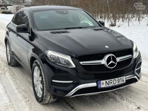 Black Mercedes-Benz GLE 350 2016 in Vilnius, with an engine capacity of 3.00 L and mileage of 198 thousand km for 29500 €, photo 7 on AUTOMOTO.COM.LV