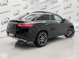 Melns Mercedes-Benz GLE 350 2016 Avižieniai, ar dzinēja tilpumu 3.00 L un nobraukumu 265 tūkst. km par 26900 €, foto 3 vietnē AUTOMOTO.COM.LV