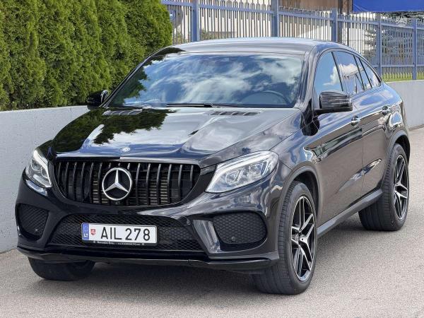 Melns Mercedes-Benz GLE 350 2016 Viļņa, ar dzinēja tilpumu 2.99 L un nobraukumu 114 tūkst. km par 32000 €, foto 1 vietnē AUTOMOTO.COM.LV