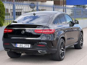 Melns Mercedes-Benz GLE 350 2016 Viļņa, ar dzinēja tilpumu 2.99 L un nobraukumu 114 tūkst. km par 32000 €, foto 7 vietnē AUTOMOTO.COM.LV