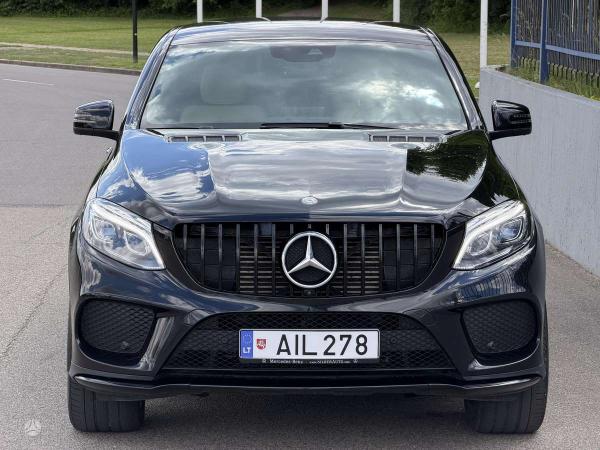 Melns Mercedes-Benz GLE 350 2016 Viļņa, ar dzinēja tilpumu 2.99 L un nobraukumu 114 tūkst. km par 32000 €, foto 10 vietnē AUTOMOTO.COM.LV
