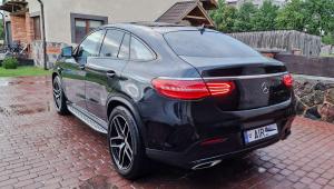 Melns Mercedes-Benz GLE 350 2016 Mažeikiai, ar dzinēja tilpumu 3.00 L un nobraukumu 73 tūkst. km par 28999 €, foto 4 vietnē AUTOMOTO.COM.LV