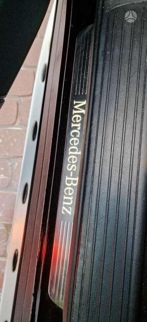 Melns Mercedes-Benz GLE 350 2016 Mažeikiai, ar dzinēja tilpumu 3.00 L un nobraukumu 73 tūkst. km par 28999 €, foto 21 vietnē AUTOMOTO.COM.LV