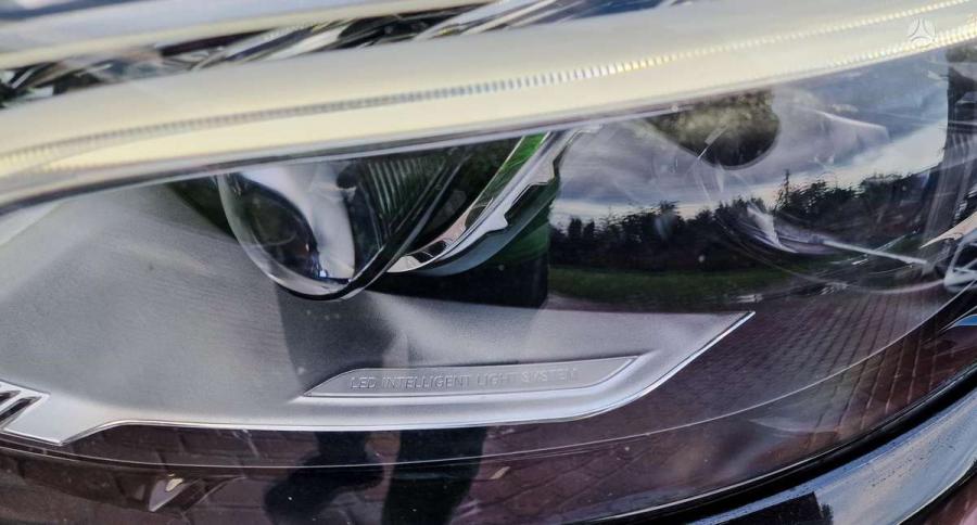 Melns Mercedes-Benz GLE 350 2016 Mažeikiai, ar dzinēja tilpumu 3.00 L un nobraukumu 73 tūkst. km par 28999 €, foto 23 vietnē AUTOMOTO.COM.LV