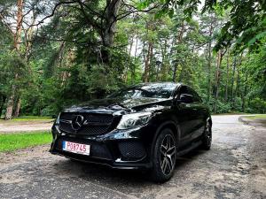 Черный Мерседес ГЛE 350 2016 в Вильнюс, объемом двигателя 2.99 л и пробегом 240 тыс. км за 28950 €, фото 5 на AUTOMOTO.COM.LV